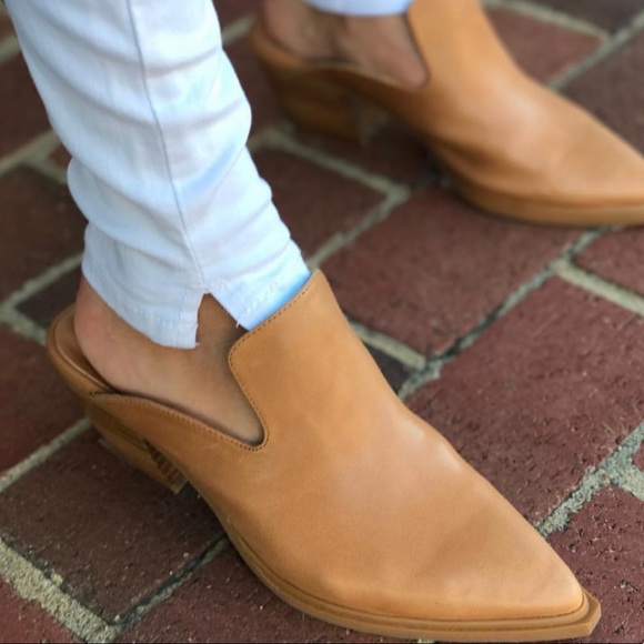 Sbicca | Shoes | Sbicca Mulah Leather Mule | Poshmark